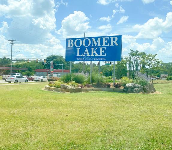 Boomer Lake sundeck slated for removal | News | stwnewspress.com