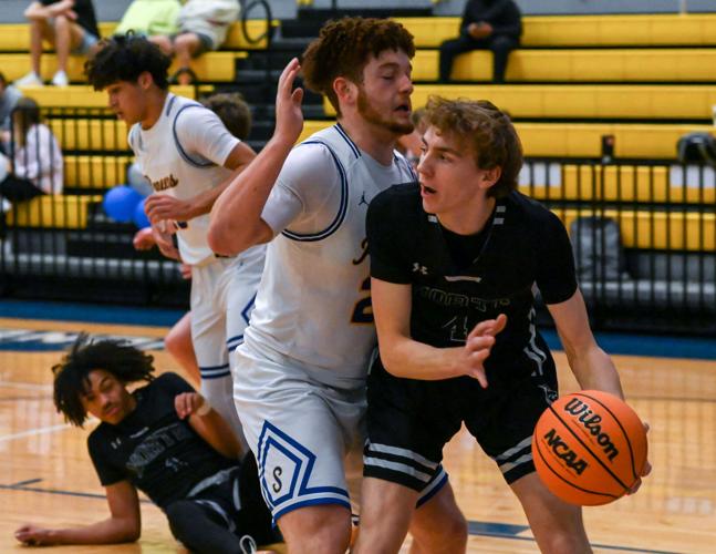 Martin's heroics help Stillwater boys top Norman North, girls hope to ...