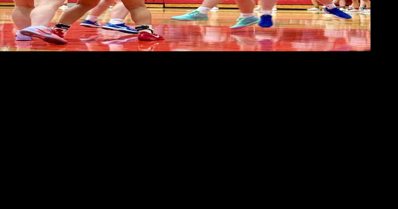 Lady Miners roll to 3-0 conference start with road win at Eastern ...