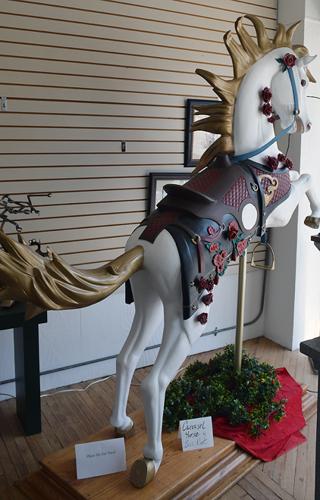 Root returns home to exhibit his art | News | suncommercial.com