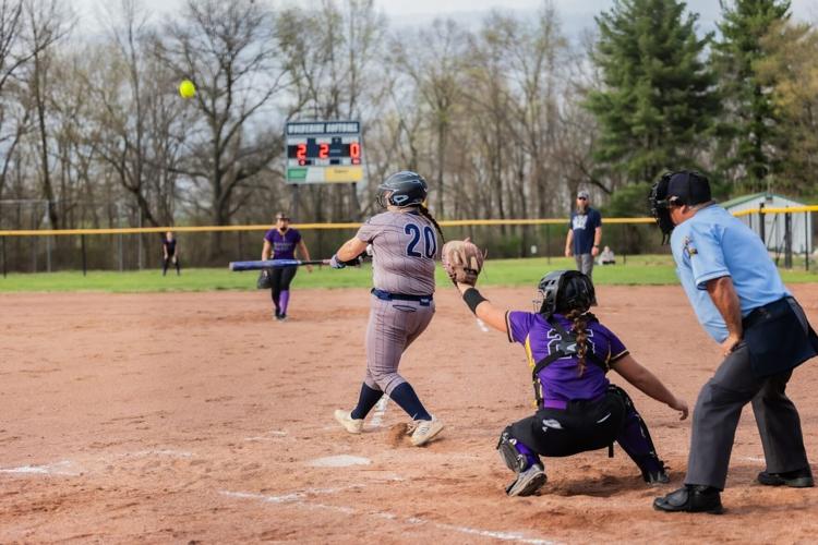 Lady Wolverines erupt out of gate, roar to 2-0 start | Gcdailyworld ...