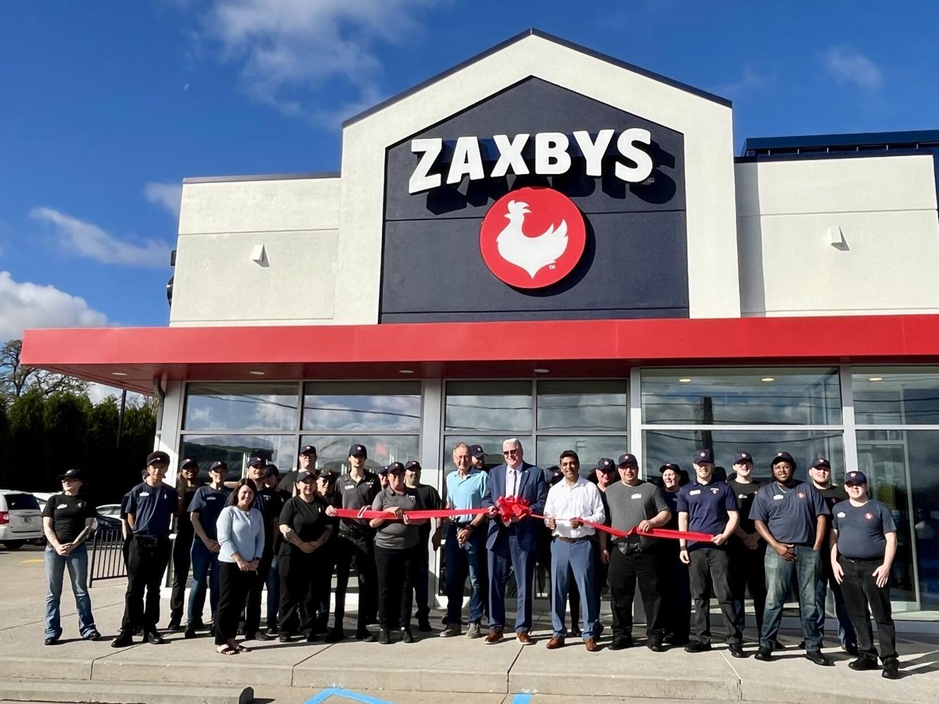 Zaxby's celebrates with grand opening | News | suncommercial.com