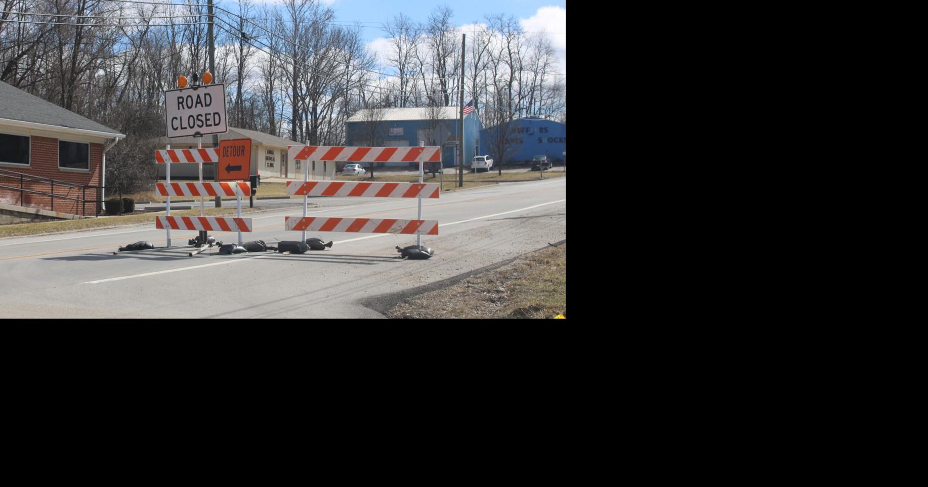 GPD officers staying on top of wayward semi traffic | Banner Graphic ...