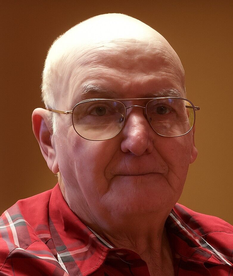 Robert E. Hughes | Obituaries | suncommercial.com