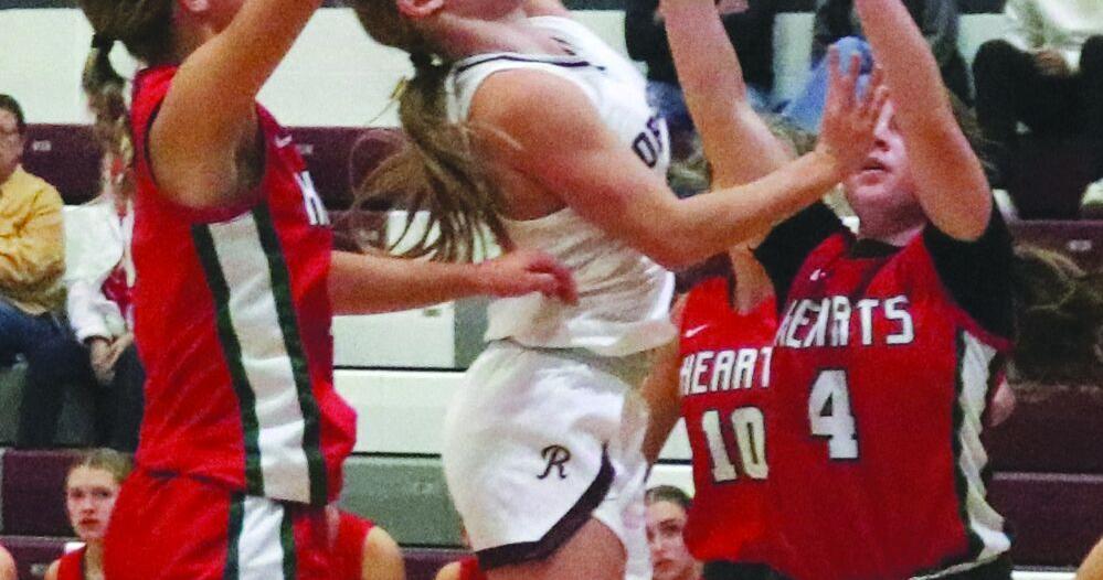 Lady Maroons drop four to start season | Sports | suncommercial.com