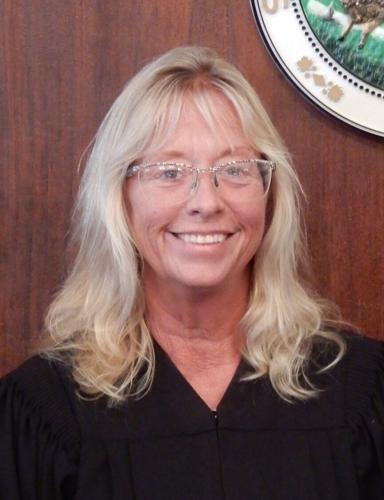 Two seeking rise to Circuit Court bench | News | suncommercial.com