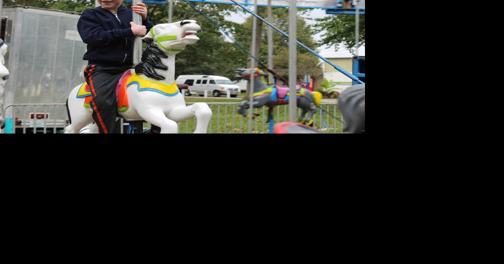 Fall Frenzy rides on | Archives | suncommercial.com