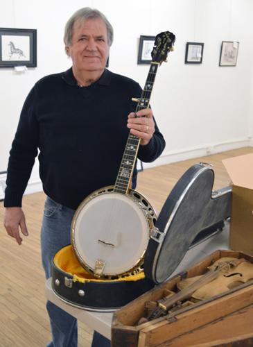 Root returns home to exhibit his art | News | suncommercial.com