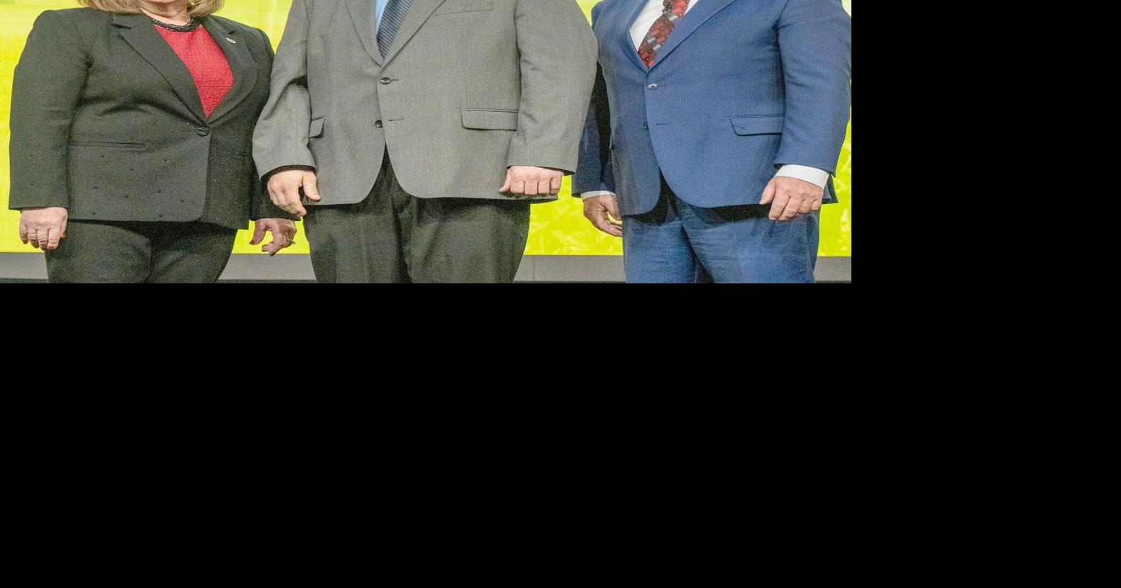 Audubon County Farm Bureau receives County Award of Excellence ...