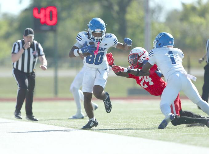 COLLEGE FOOTBALL: IWCC survives upset bid by Coffeyville | Sports ...