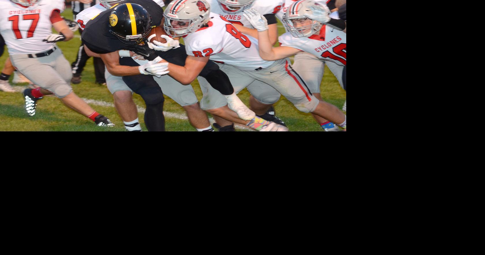 ATLANTIC FOOTBALL: Kuemper first up for Trojans in district play ...