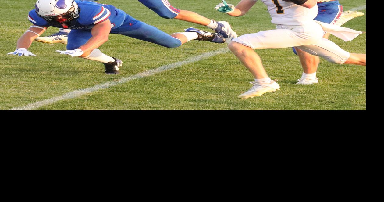 PREP FOOTBALL PREVIEW: Class A district championship on the line with ...