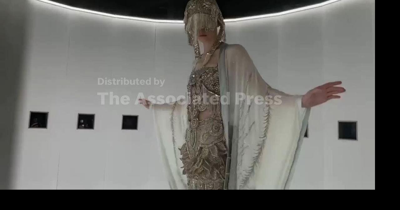 Valentino opens post-Garavani couture with somber note, then high drama ...