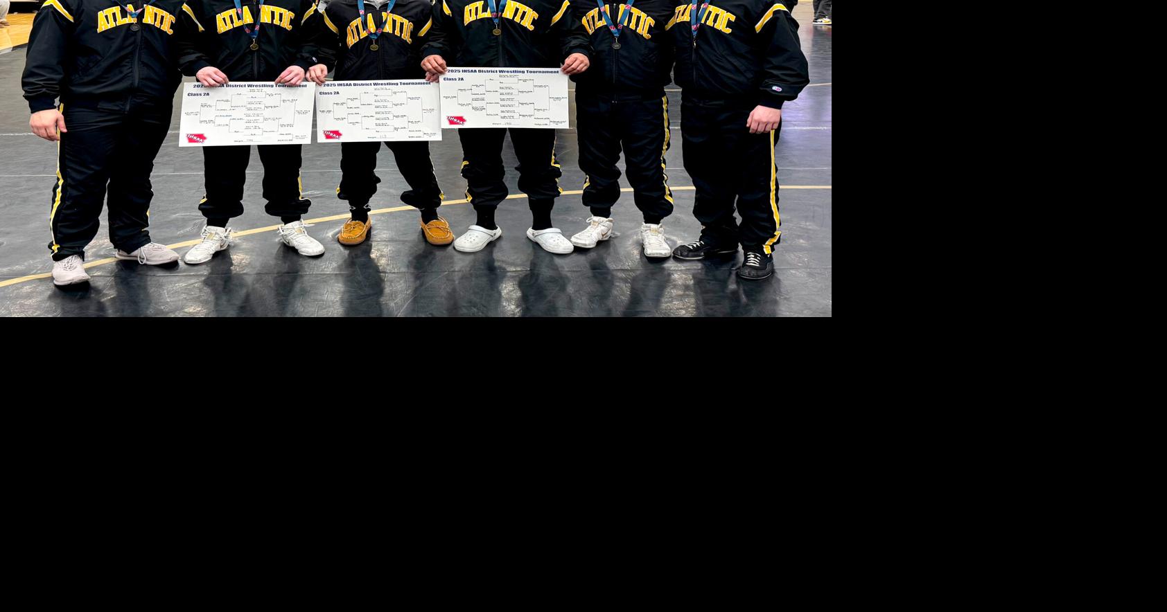 IOWA CLASS 2A STATE QUALIFYING WRESTLING MEET: Atlantic's Hedrington ...