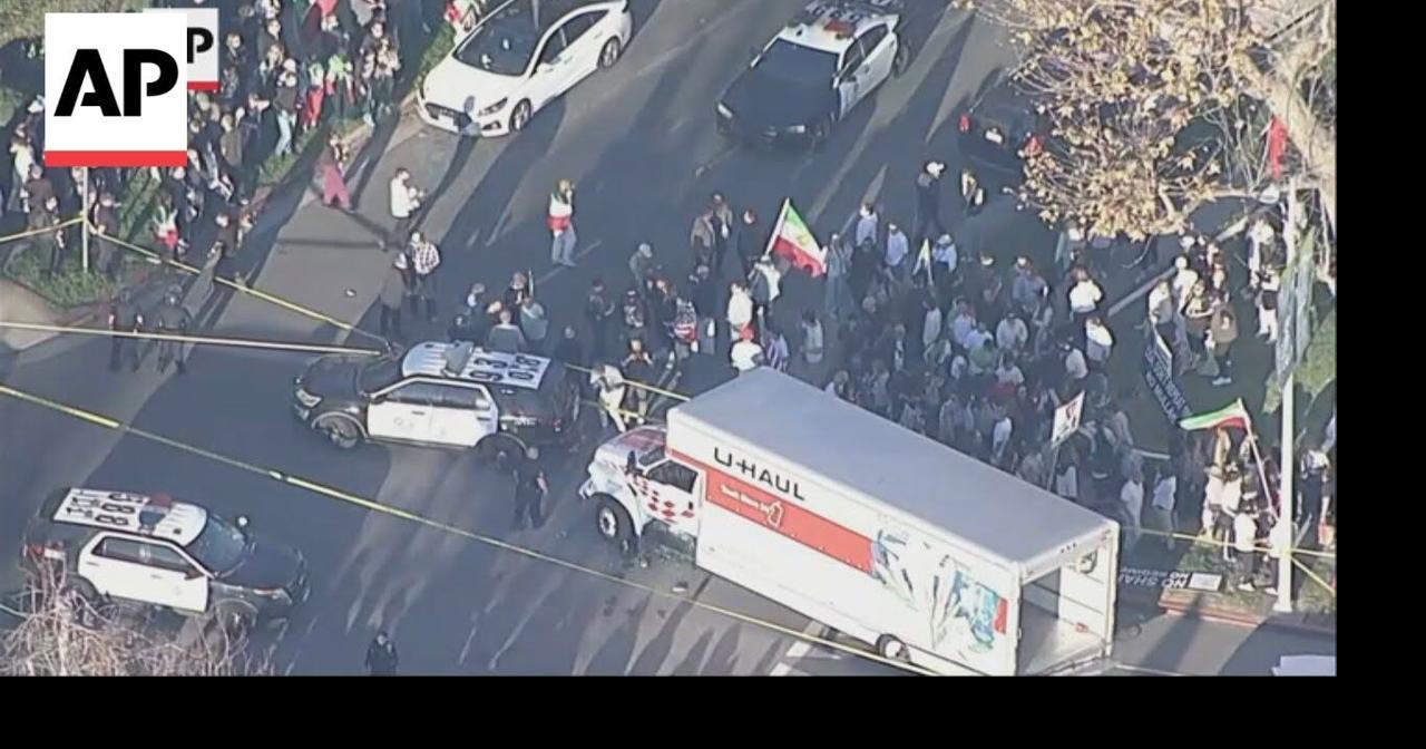 Scene in LA after U-Haul truck driver speeds through crowd at anti-Iran ...