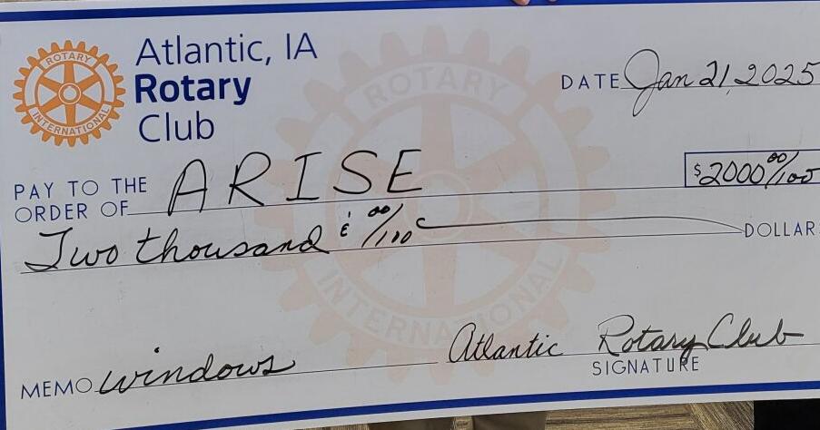 Rotary Donation | Lifestyle | swiowanewssource.com
