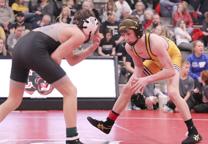 PREP WRESTLING: Smith wins third Hawkeye Ten Conference title | Sports ...