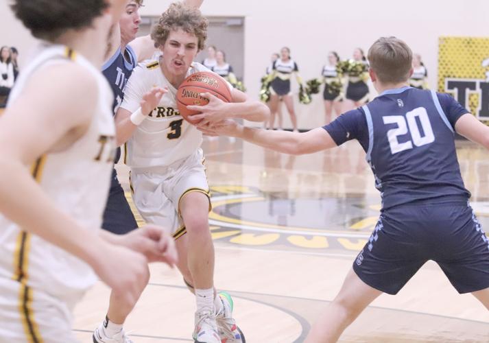 PHOTO GALLERY: Atlantic vs. Council Bluffs Lewis Central boys ...