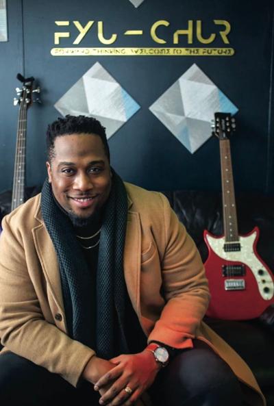 Fyu-Chur helps a wide range of artists reach for the stars | Photo ...