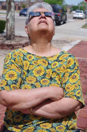 Lawtonians enjoy the view on Monday | Community News | swoknews.com