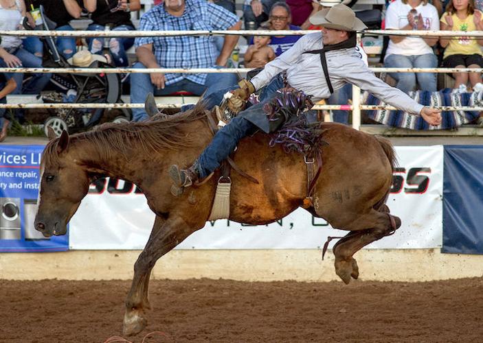 Bradshaw's big night wraps up rodeo | Sports | swoknews.com