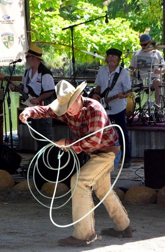 Blues Ball takes over Medicine Park | News | swoknews.com