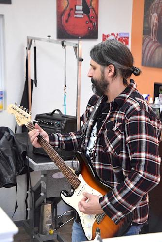 The true tale of the Astro Throne is one of creativity | Photo ...