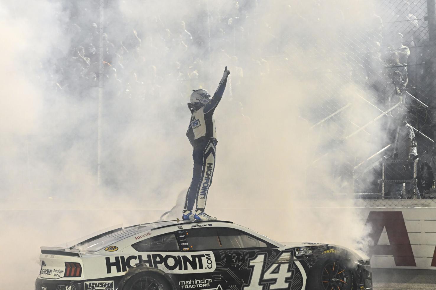 Briscoe holds off Busch in Southern 500, advances to NASCAR Cup ...