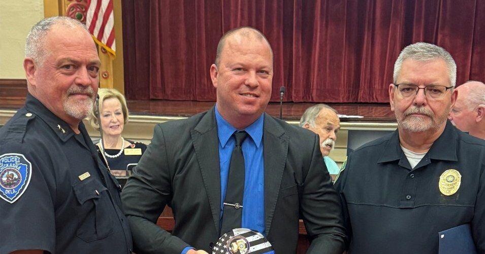 Lawton Police officers commended at council meeting | News | swoknews.com