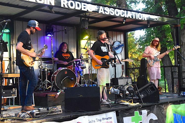 RDO Smokewagon dare you to "Stop This Train" | Photo Galleries ...