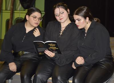 CU theatre season opens with silly Shakespeare | Styles | swoknews.com