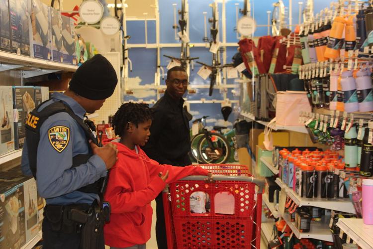 Shop with a Cop a holiday treat | News | swoknews.com