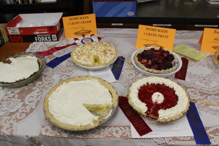 Everyone's a winner at the OHCE Pie and Cake Fair | News | swoknews.com