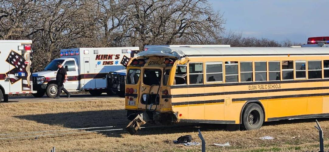 Tractor-trailer hits school bus, children injured | News | swoknews.com