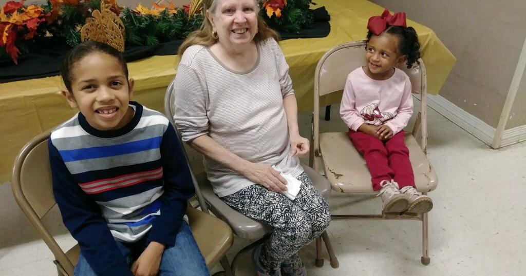 Nursing home lockdown keeps families apart | News | swoknews.com