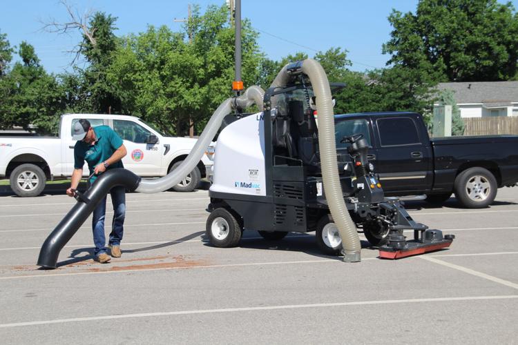 City demonstrates new litter vacuum in front of City Hall | Community ...