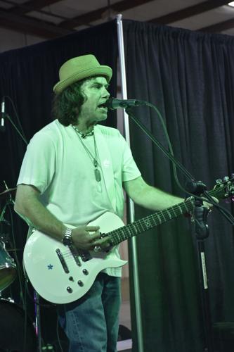 Music community comes out for Terry Allen at benefit | Photo Galleries ...