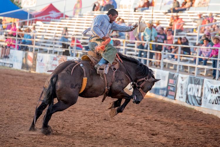 Pollmeier first to post score in bull riding | Sports | swoknews.com