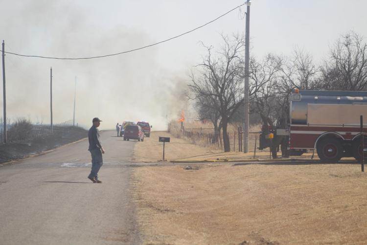 Indiahoma fire: over 400 acres burned, two injured | News | swoknews.com