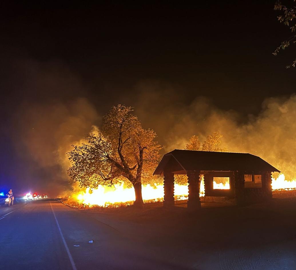 Rush Fire continues to burn on sixth day, Refuge remains closed | News ...