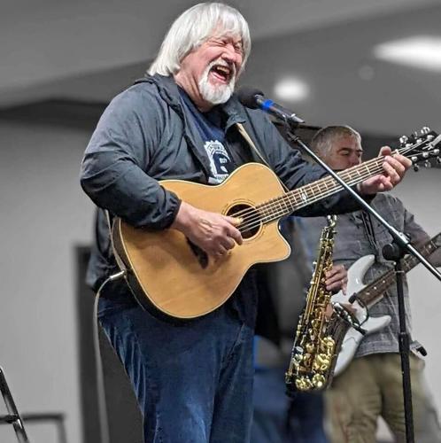 Pick 'n Pig returns with music, purpose | Photo Galleries | swoknews.com