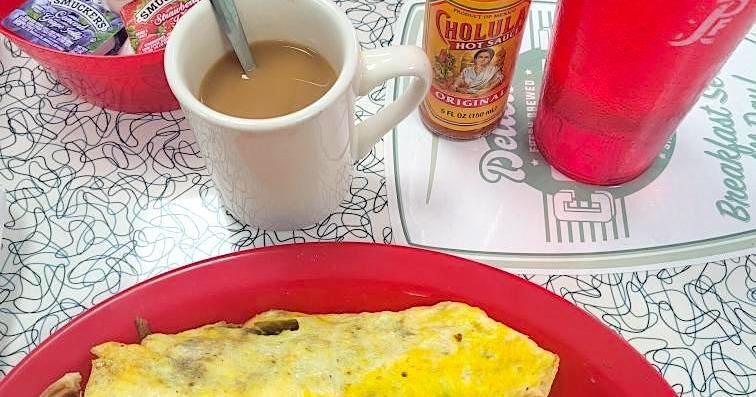 Gaston Goes: Breakfast at Boomerang Diner | Photo Galleries | swoknews.com
