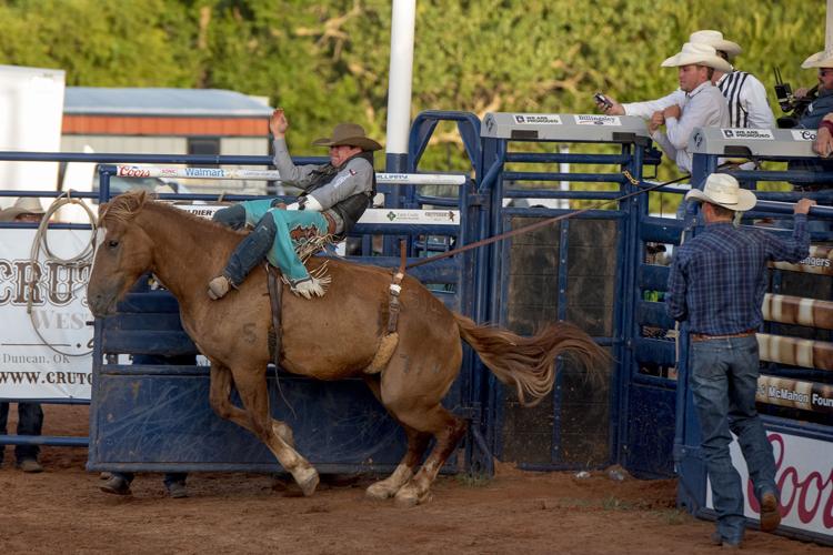 Frost provides biggest thrill at night 1 of rodeo | Sports | swoknews.com