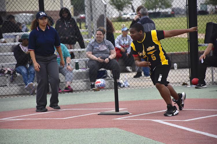 Buddies play ball | Community News | swoknews.com