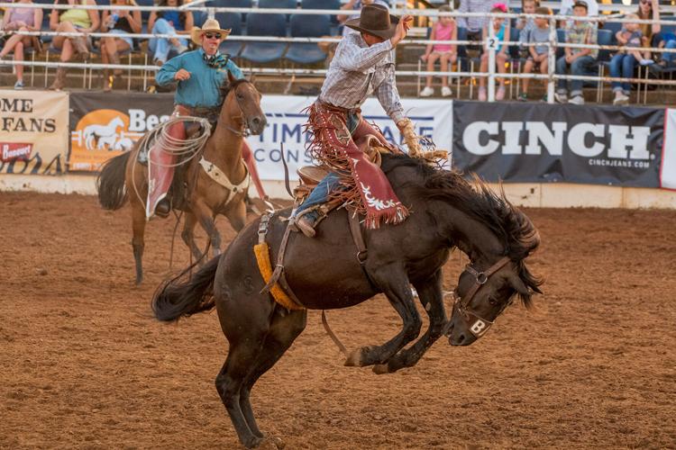 Bull riders fail to make buzzer at Lawton Rangers Rodeo | Sports ...