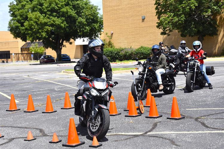 Lawton Police motorcycle school teaches skills for safe riding | News ...