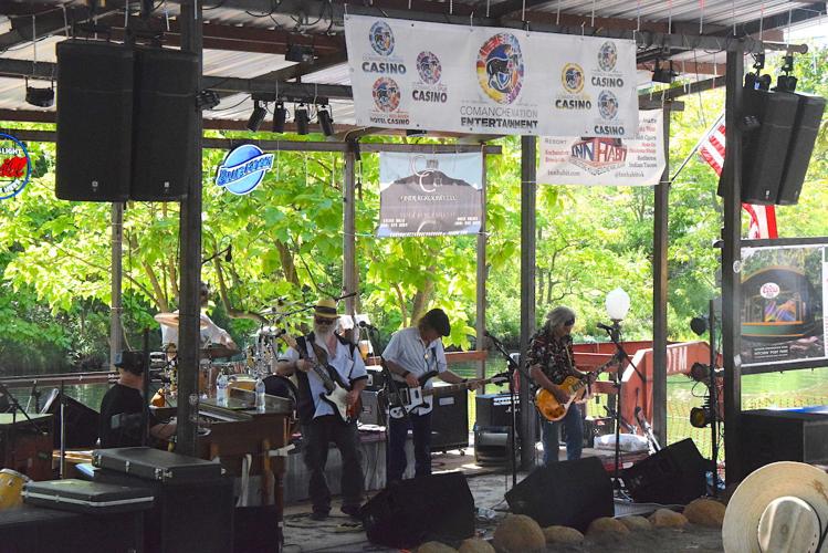 'Revival' set to reignite local scene Saturday at Vaska | Photo ...