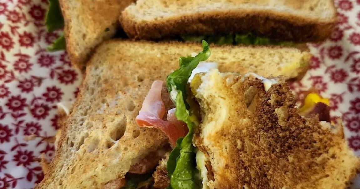 Gaston declares the BELT the new GOAT in home comfort food | Photo ...