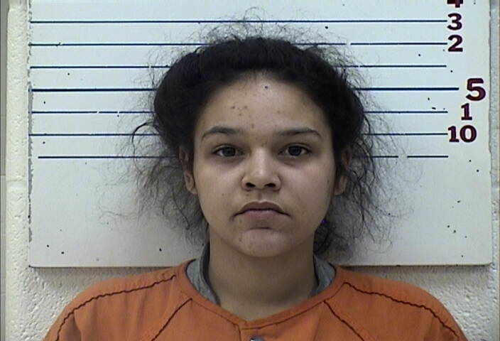 Couple wanted for gun use when caught shoplifting | News | swoknews.com