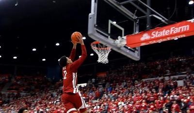 Washington State Cougars move up one spot to #18 in AP Top 25, highest ...